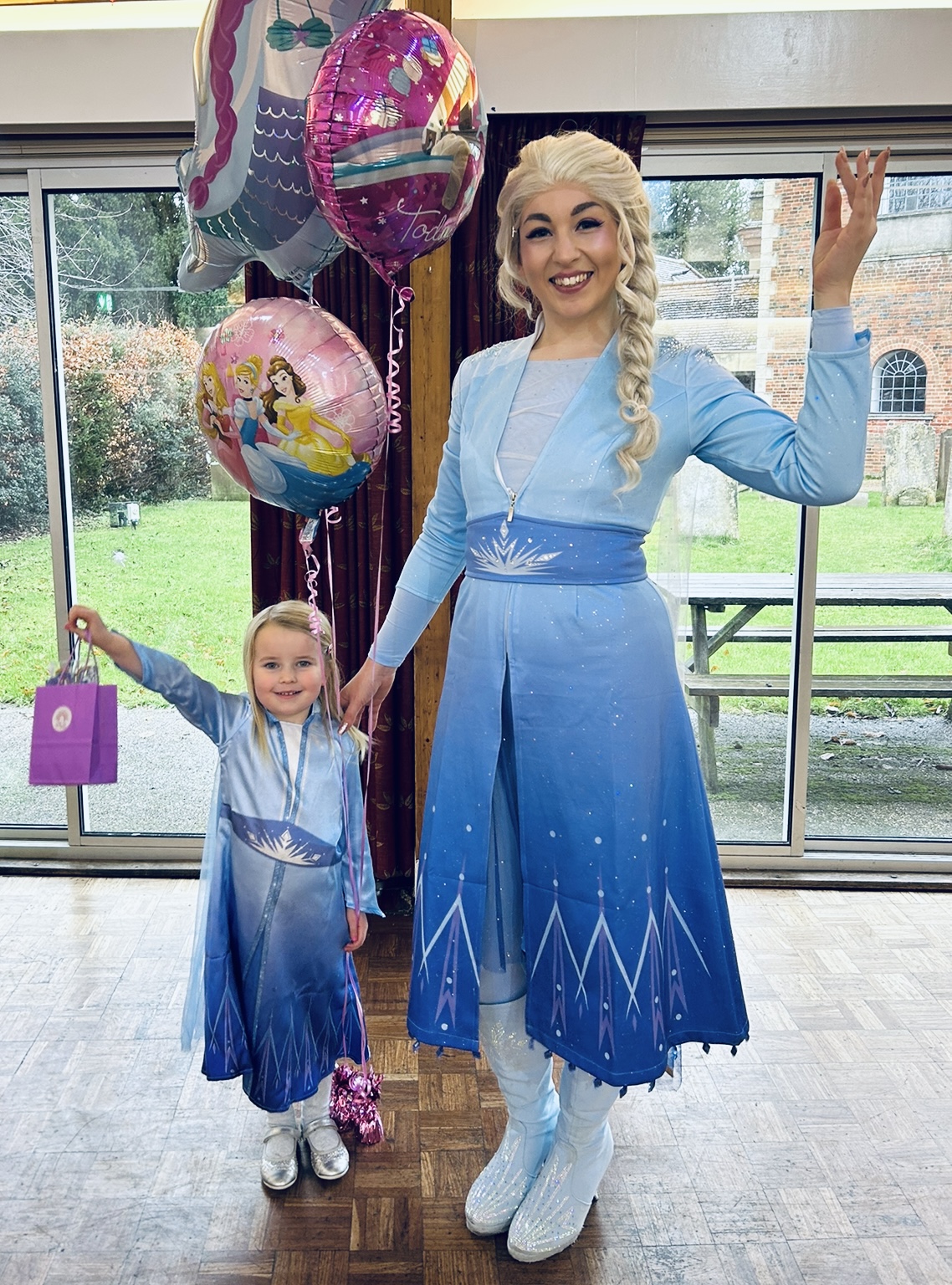 Best Elsa Lookalike in Middlesex | Snow Princess Parties